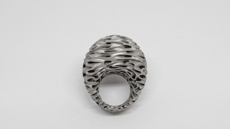 Parametric structures in jewellery design